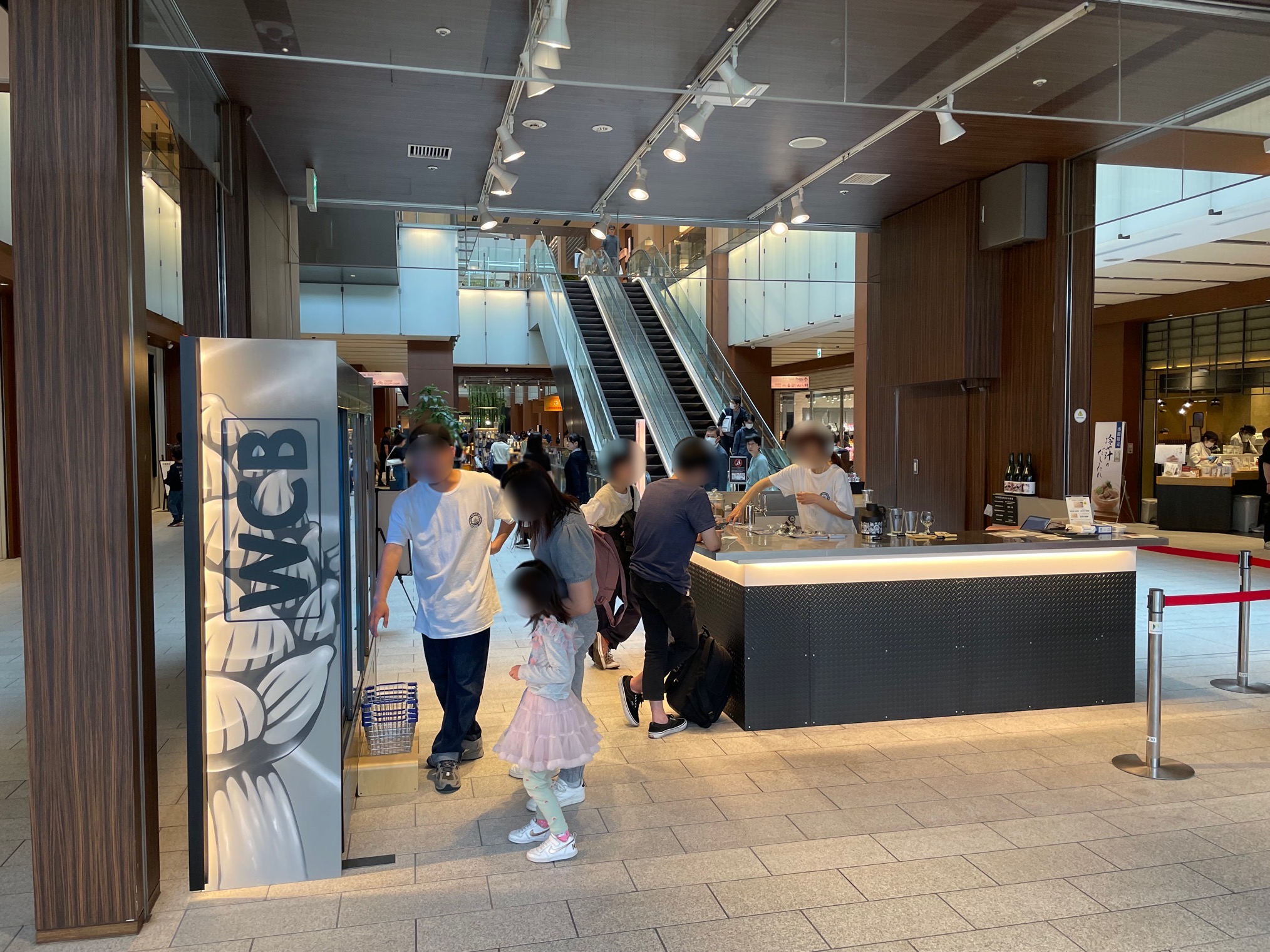 WCB 東京ミッドタウン | 2ヶ月限定ポップアップに見るWCBの出店戦略 ‣ Satoshiblog